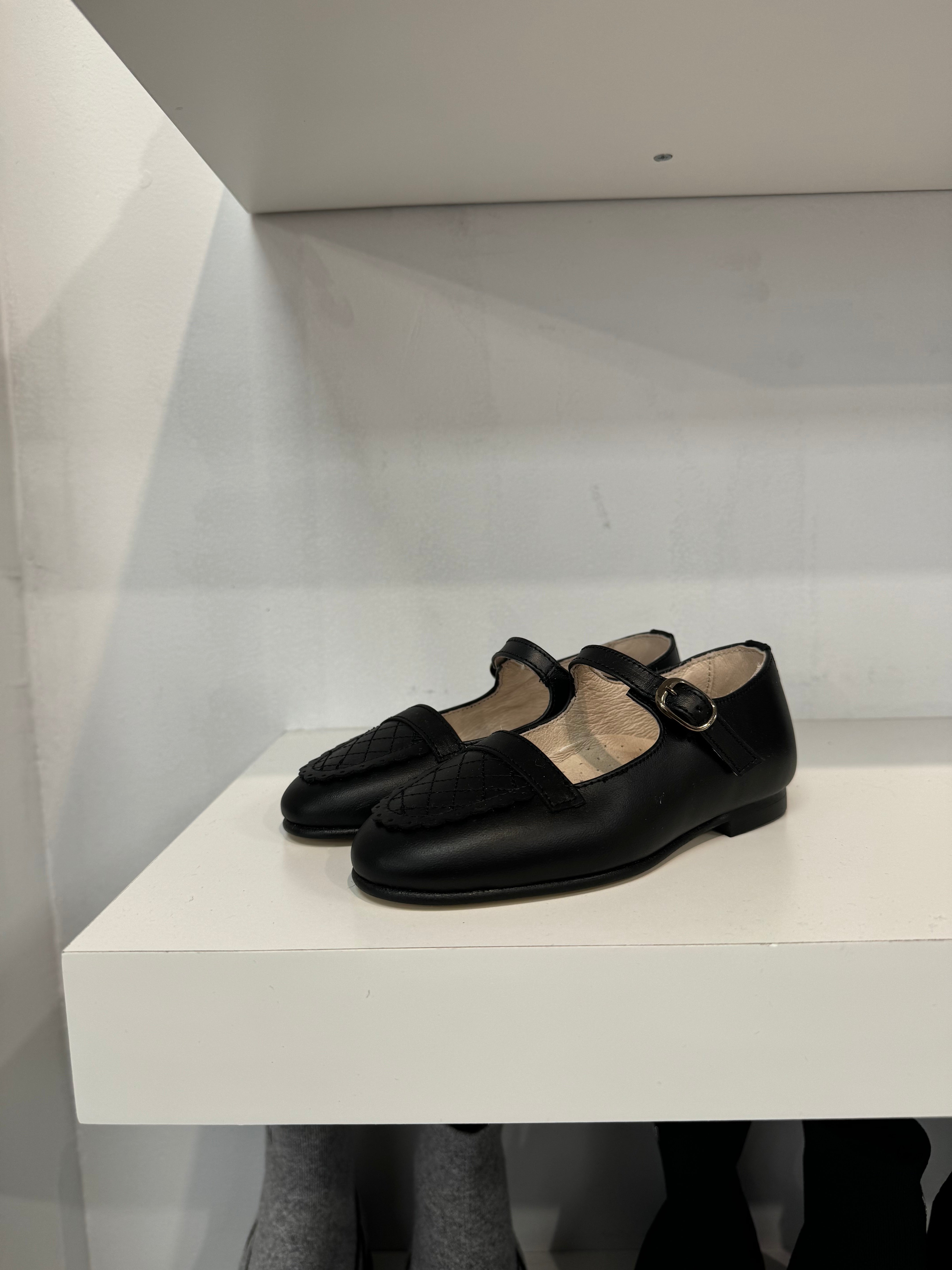 Don Louis Black Quilt Detail Mary Jane – Hal Outlet