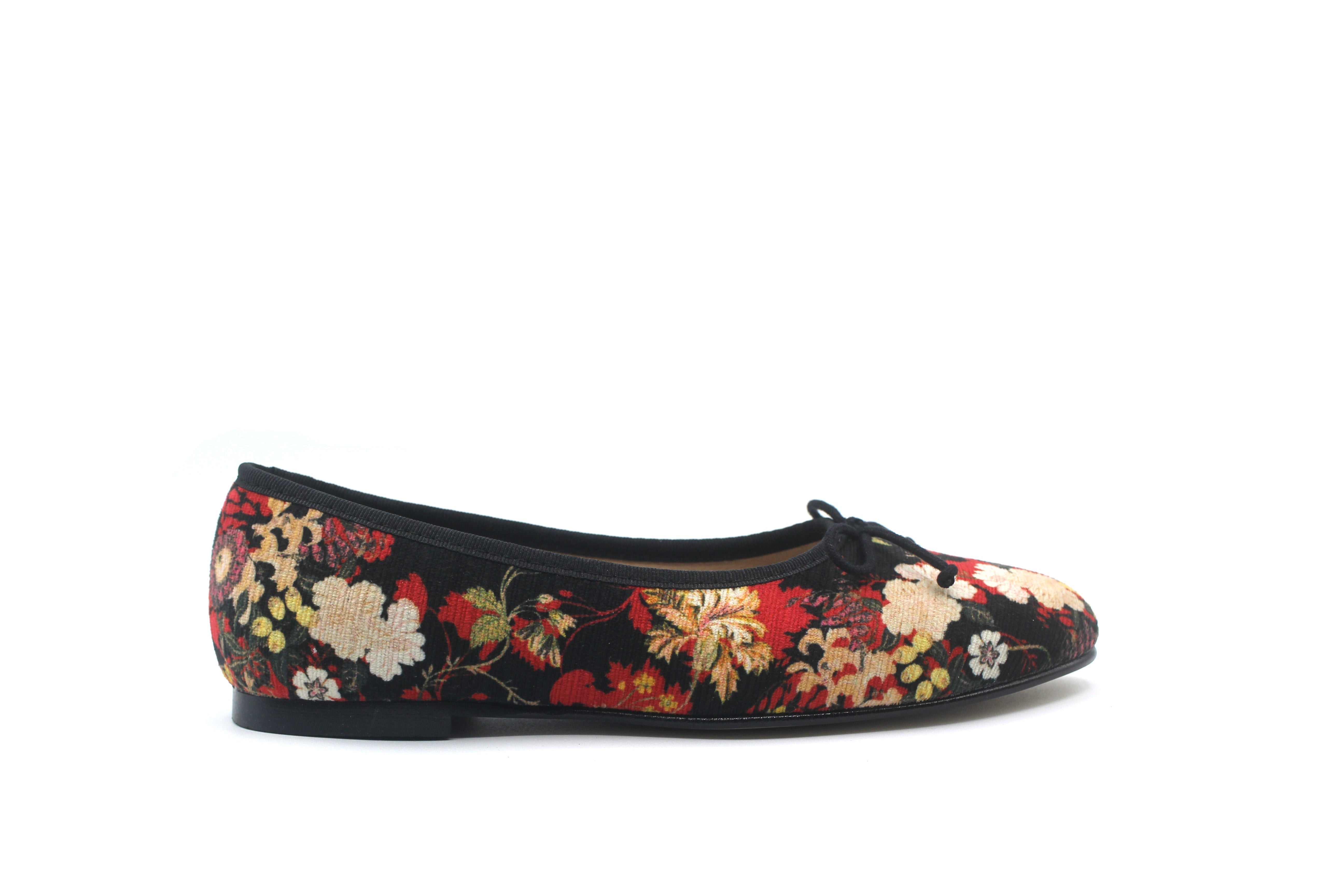 Valencia Black Floral Ballet Flat – Hal Outlet