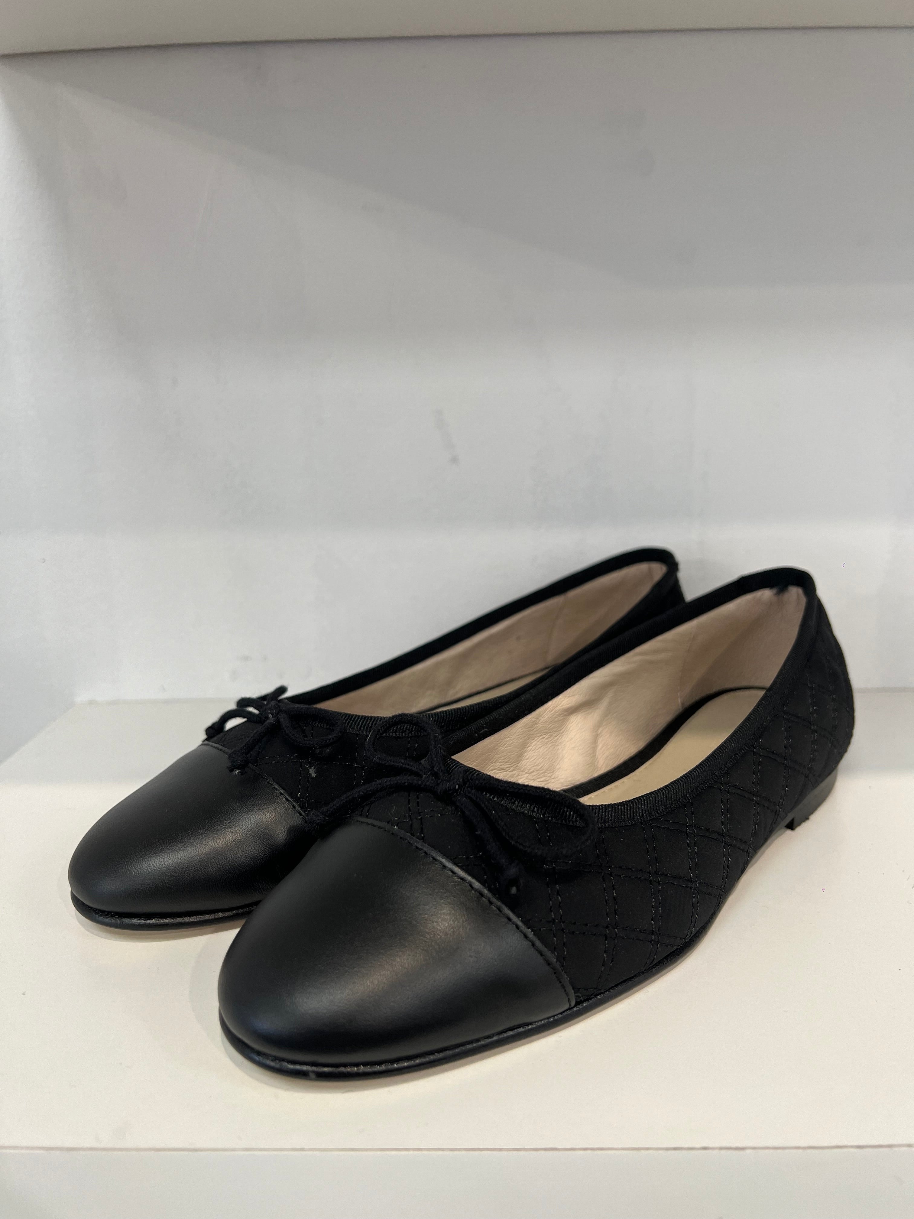 Valencia Black Quilted Cap Toe Ballet Flat – Hal Outlet