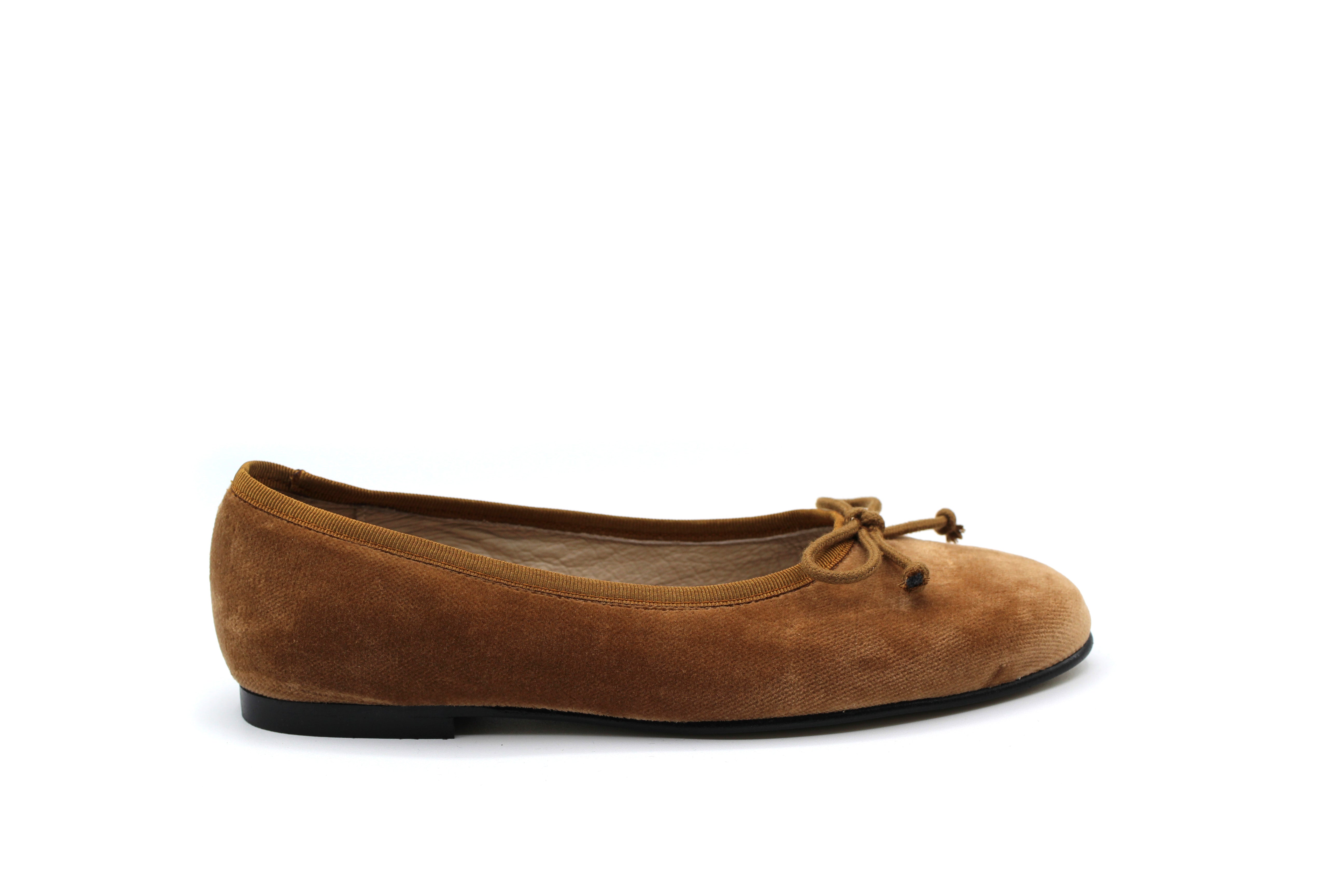 Valencia Beige Ballet Flat – Hal Outlet